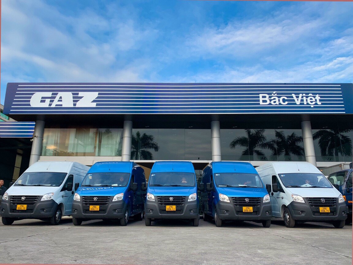 Xe gaz van 3 chỗ ngồi tải 835kg 11.5cm3 Nhập khẩu nguyên chiếc từ nga